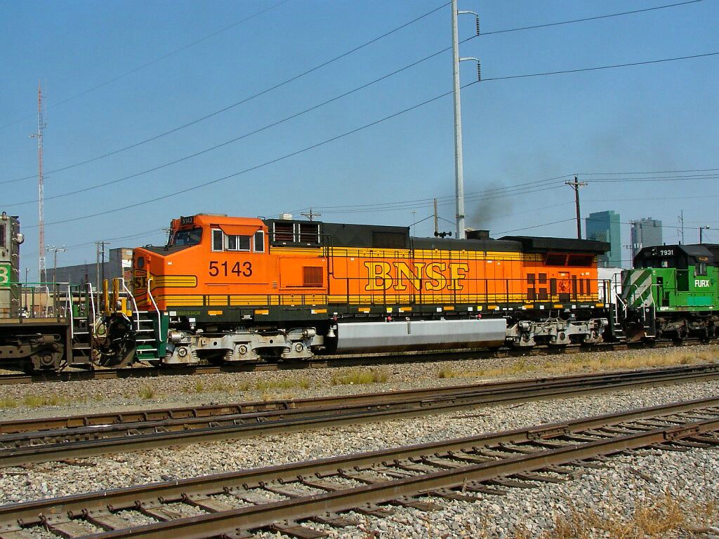 BNSF 5143